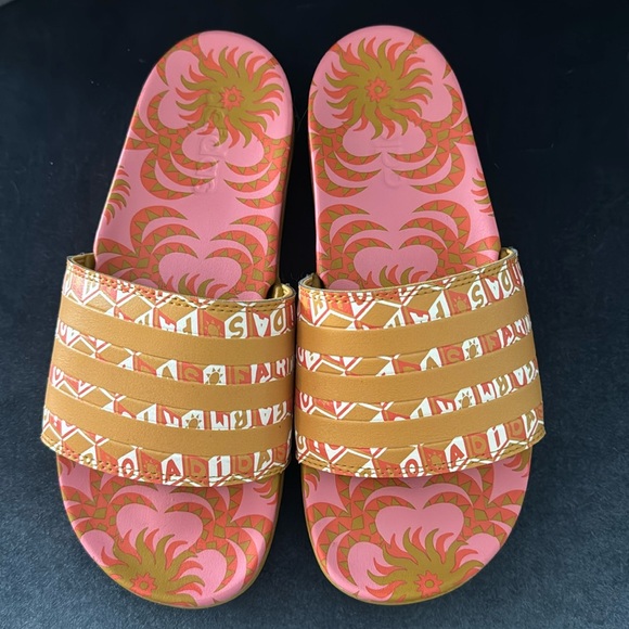 adidas | Shoes | Adidas Slides Size 7 | Poshmark